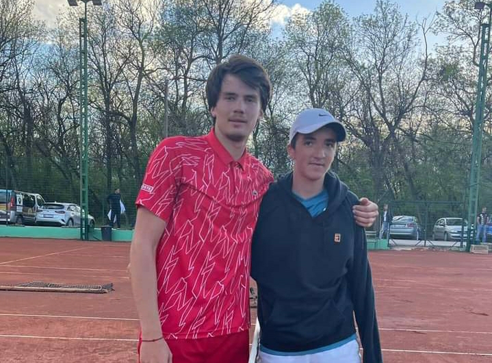 Melos Nallbani eleminon serbin, Alex Gavrilovic në ITF World Tennis ...