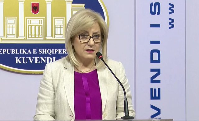 Nikolla për Metën sigurims: Rast tronditës! - GazetaBlic