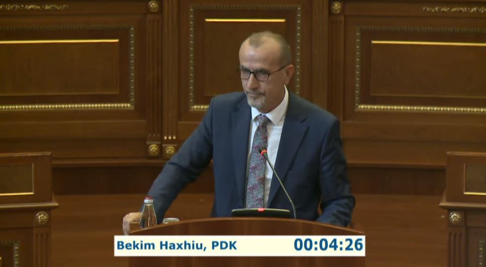 Haxhiu: Çmimet tavan kanë efekt veç t’ia lëvizin kapakun e kresë ...