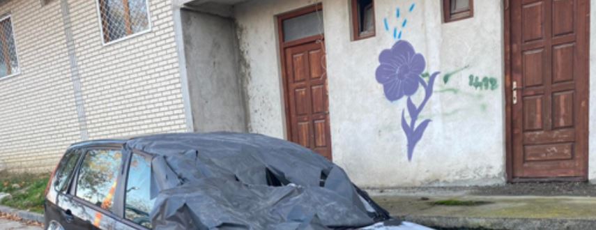 Pamje të veturës me targa RKS të djegur në Zveçan - GazetaBlic