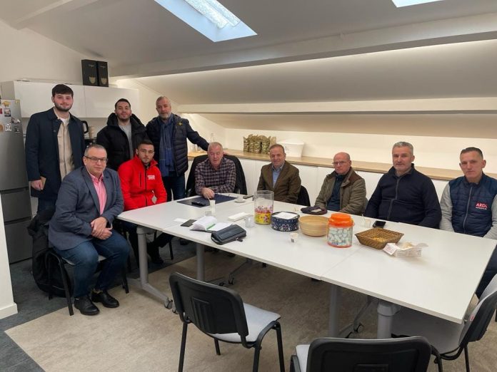 Reçica dhe Gjoshi, në Francë: Me veprimtarë të Lionit për vazhdimësinë ...