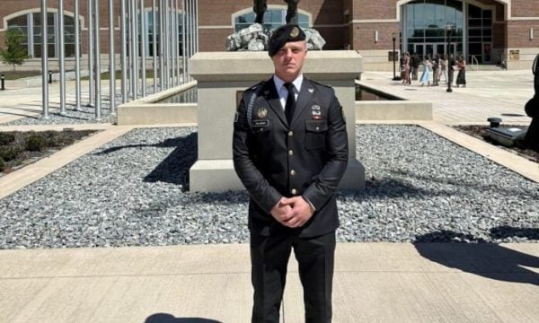 Togeri i FSK-së merr çmimin “Honor Graduate” në SHBA - GazetaBlic