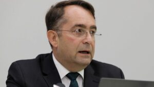 Peci: Koalicioni me VV-në është kyç për LDK-në - GazetaBlic