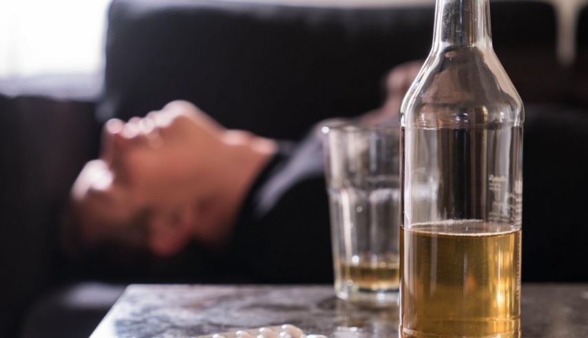 Shkon në 63 numri i viktimave nga alkooli i prodhuar ilegalisht në ...