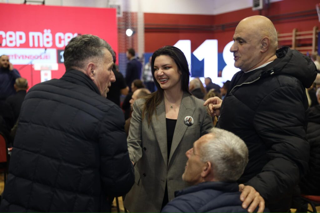 Jeta Statovci me numër 26: Në njërën nga lagjet me emrin më të bukur, Dardania! - GazetaBlic