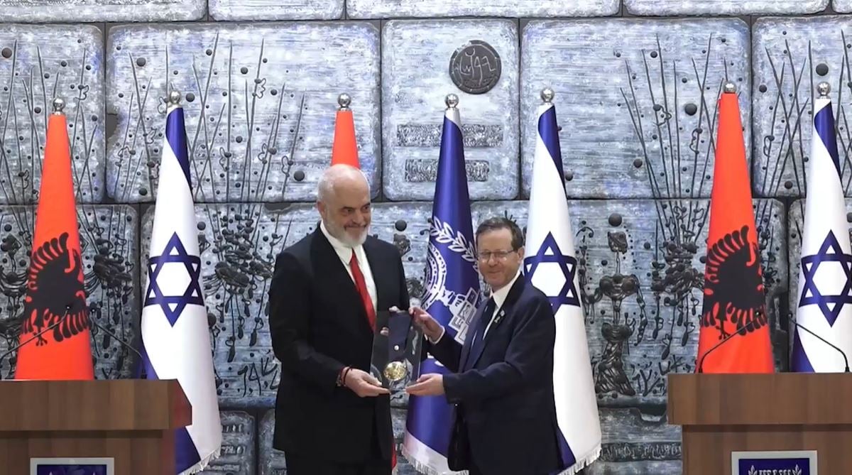 Edi Rama nderohet me medalje presidenciale nga Izraeli, Herzog ...