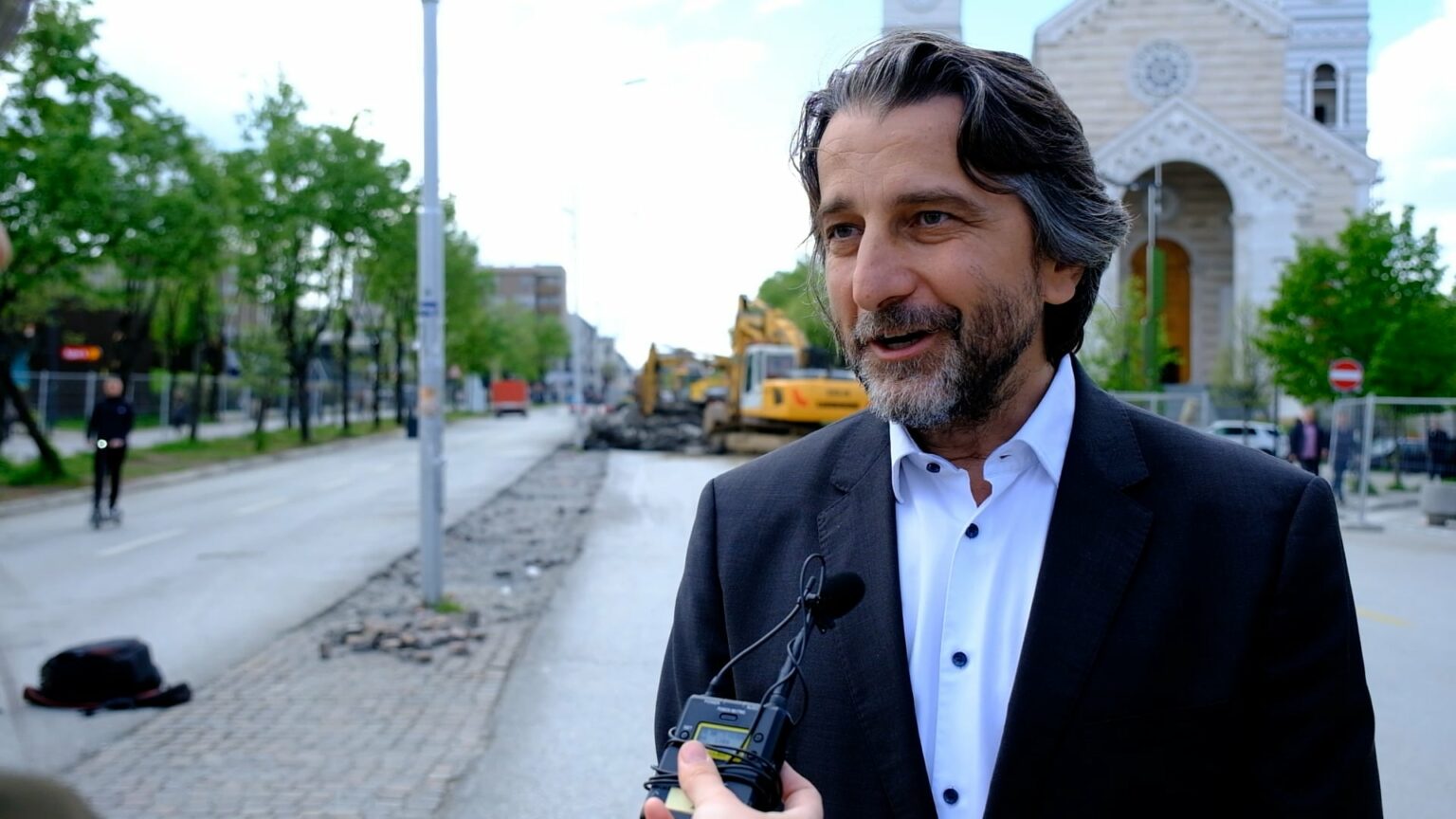 Përparim Rama premton vazhdimin e sheshit deri te rrethi i flamurit ...