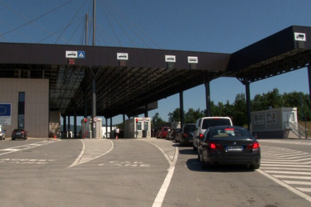 Ardhja e mërgimtarëve për fundvit, kjo është gjendja në pikat kufitare ...