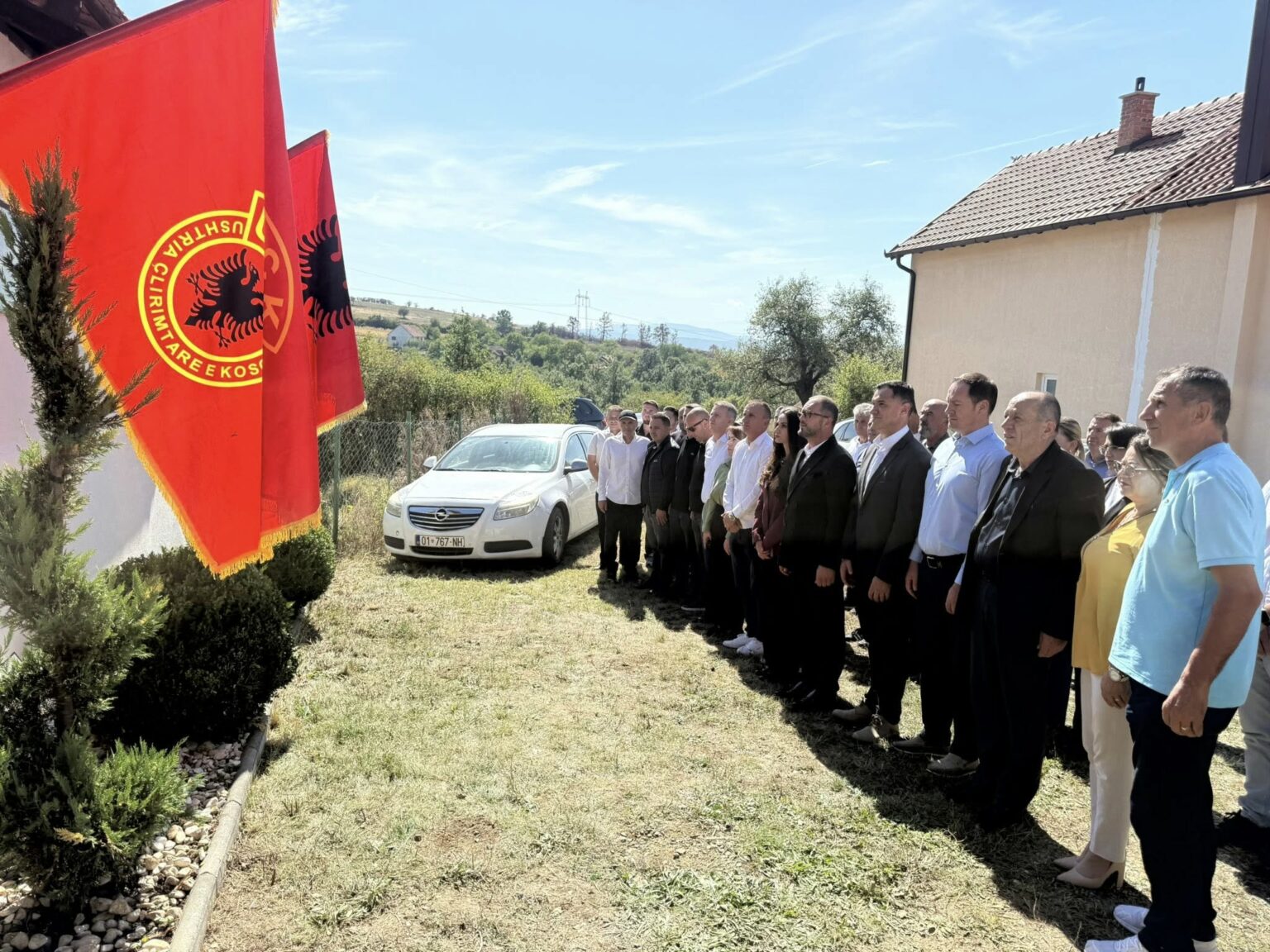 Hajdari: Lec Gradica, mjeku që plagët i shëroi me dorë, e zemrat me ...