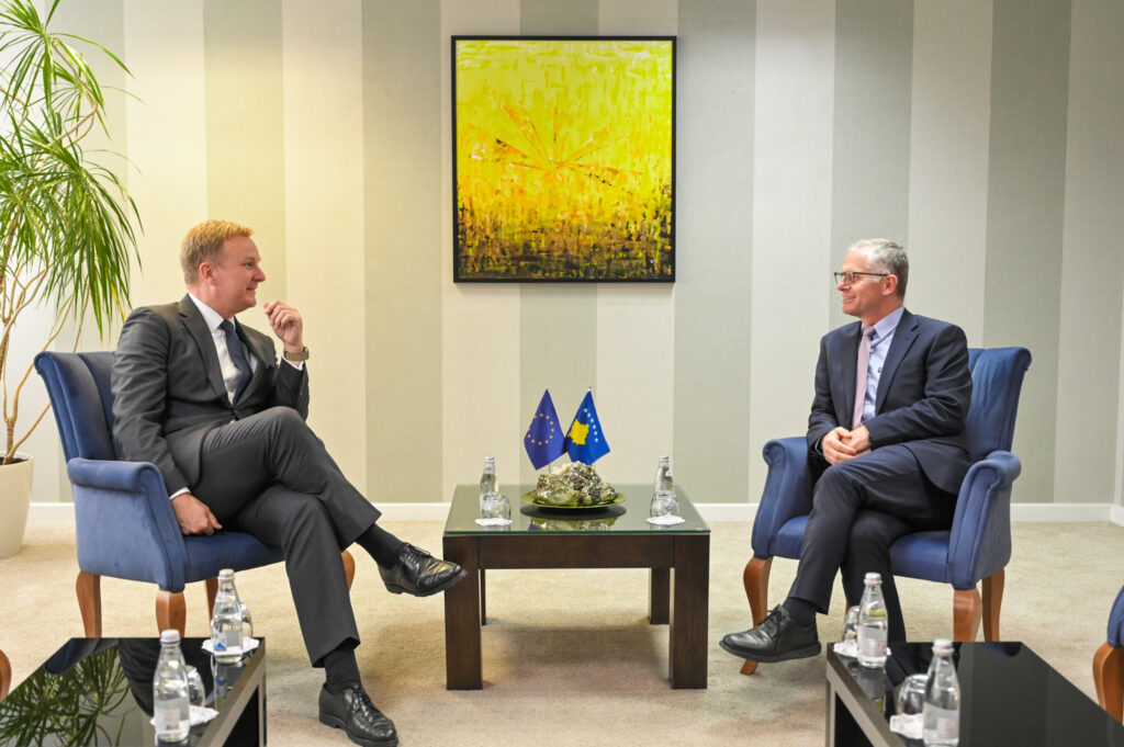 Sorensen në Prishtinë për “zbatimin e plotë të marrëveshjes së ...