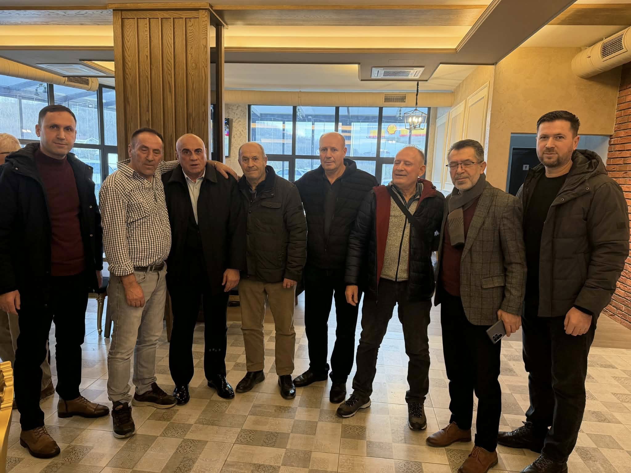 Fadil Geci merr përkrahje të madhe në Piranë dhe Krushë të Madhe ...